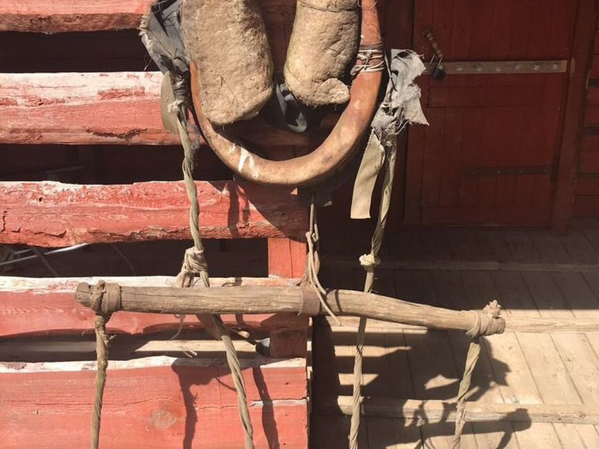 Хомут для лошади с прицепом