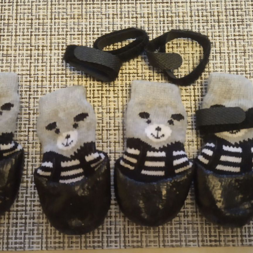 Носки для собак мелких пород