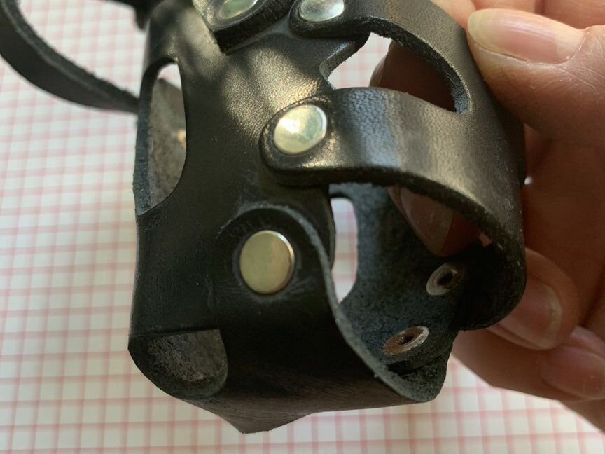 Намордник новый для маленькой собаки кожаный