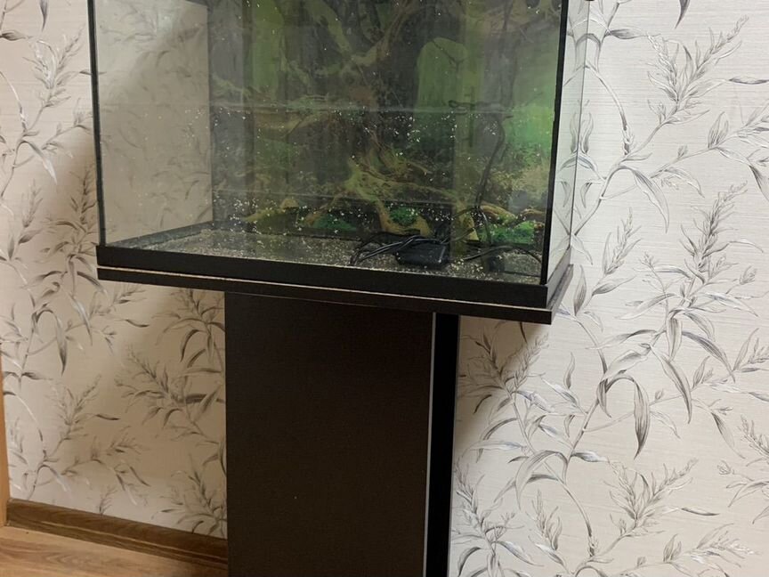 Аквариум с тумбой 70 литров