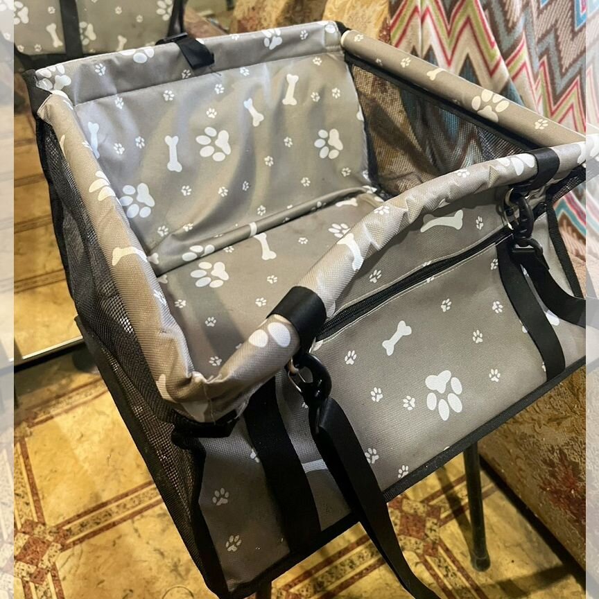 Автокресло для собак