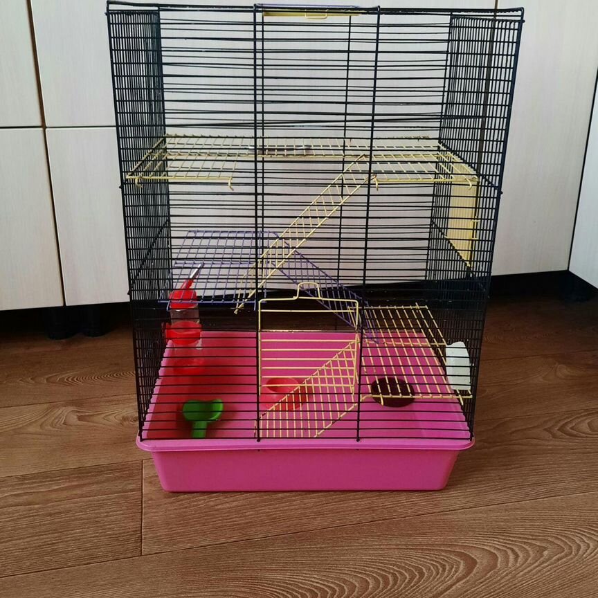 Клетка для попугая, птиц и грызунов (высота-58см)