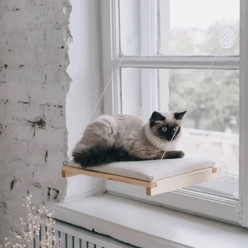Лежанка для кошки подвесная