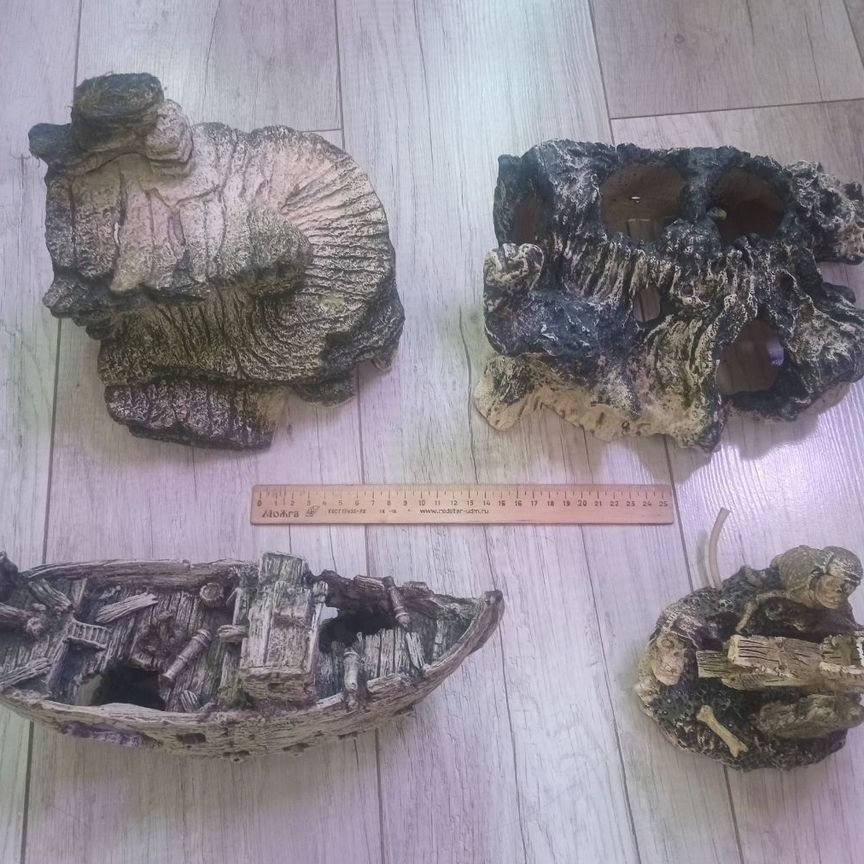 Декорации для аквариума