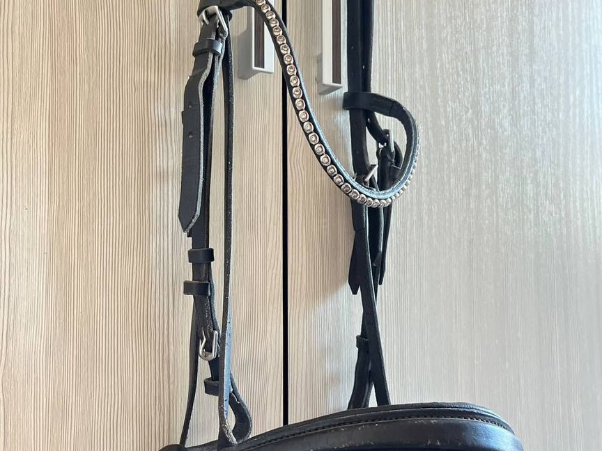 Уздечка (Оголовье) для лошади