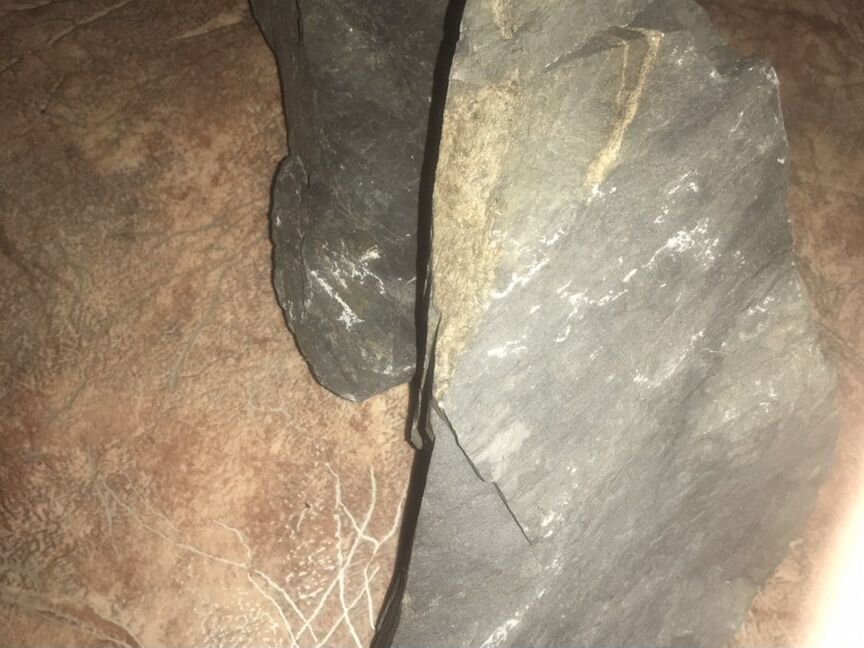 Грот в аквариум