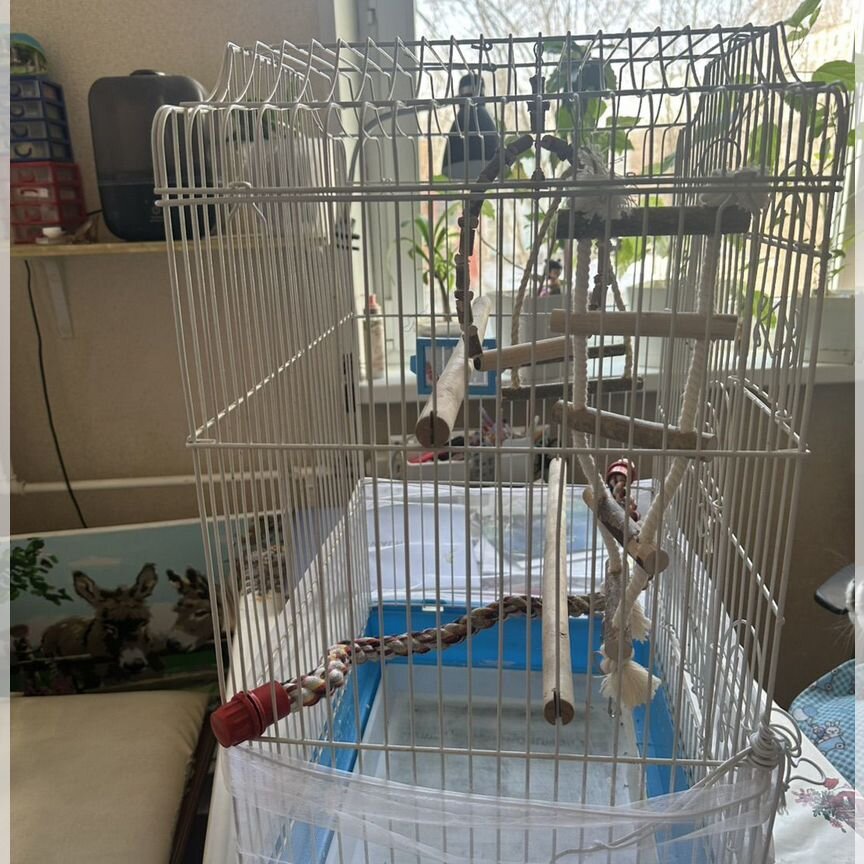 Клетка для попугая большая