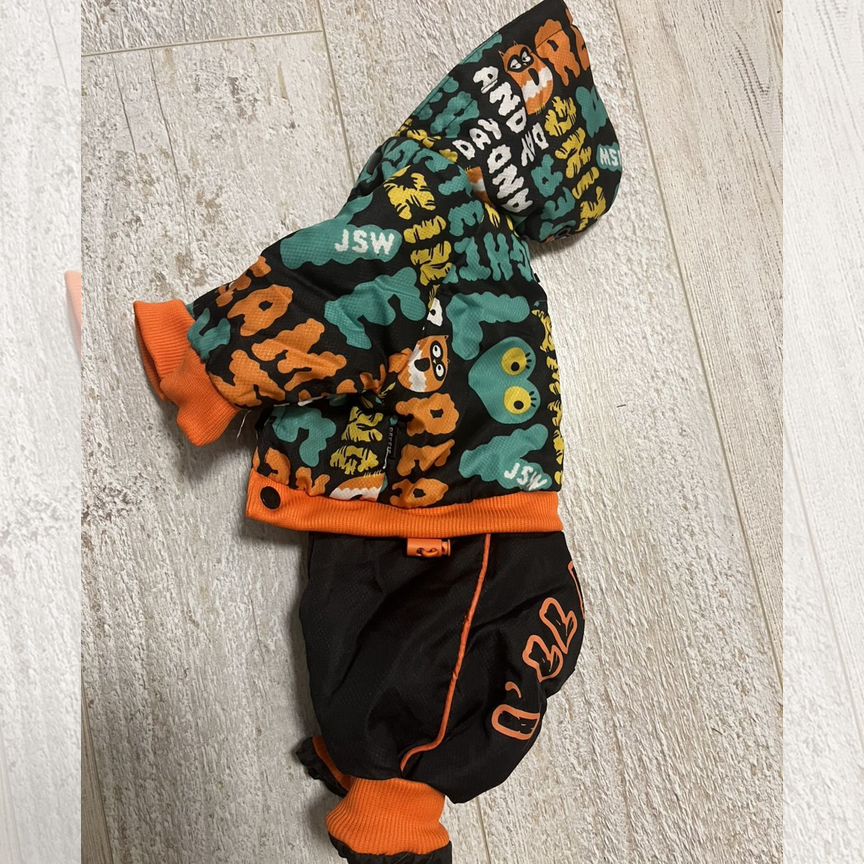 Комбинезон для маленькой собаки