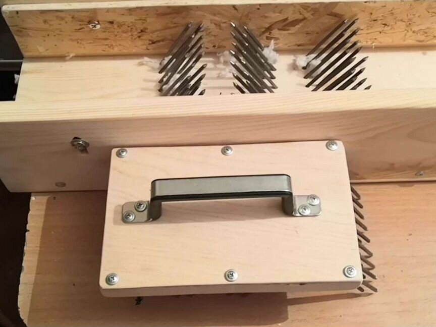 Чесалка,трепалка