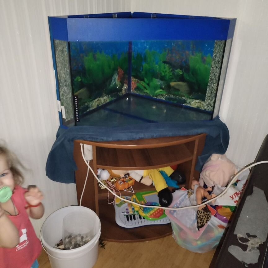 Аквариум 100л с тумбой