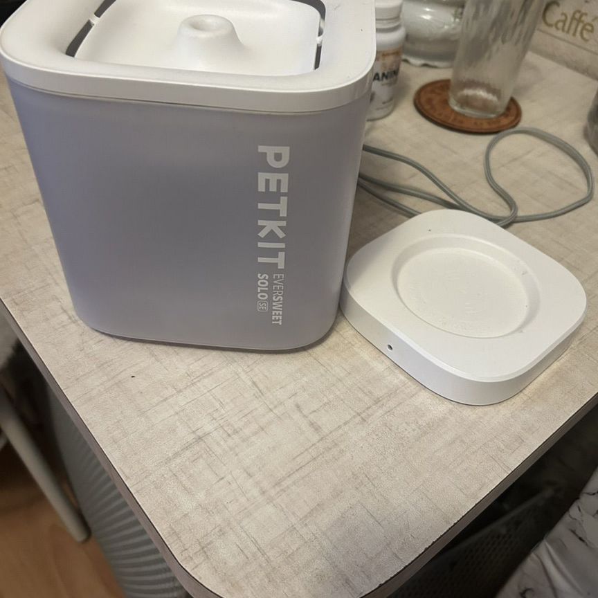 Питьевой фонтан petkit