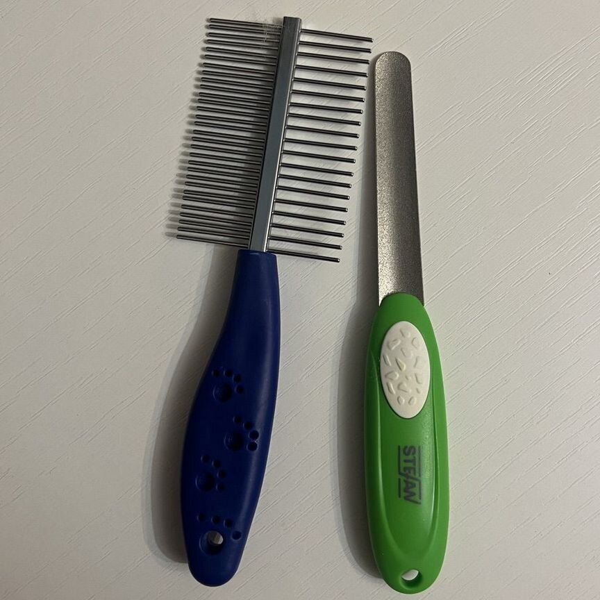 Пилочка для ногтей собаки или кошки и расческа