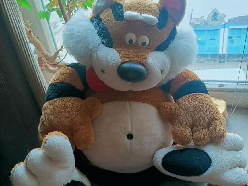 Большой кот, полосатый