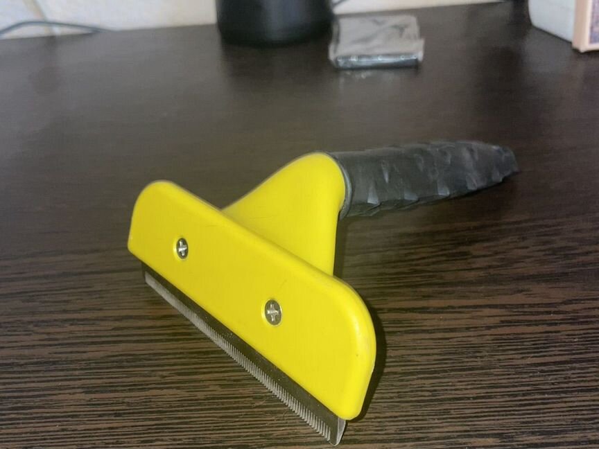 Профессиональная расчестка для собак