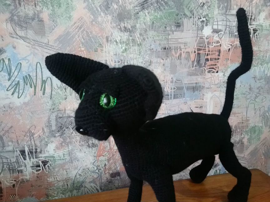 Кот ориентал вязаный