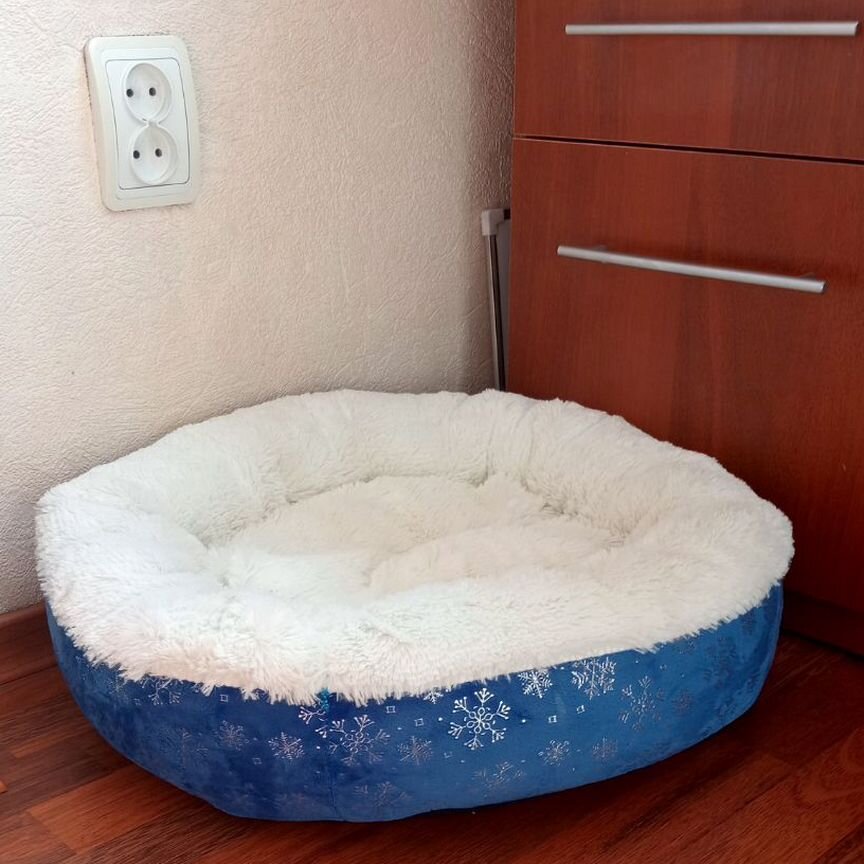 Лежанка для кошки/собаки