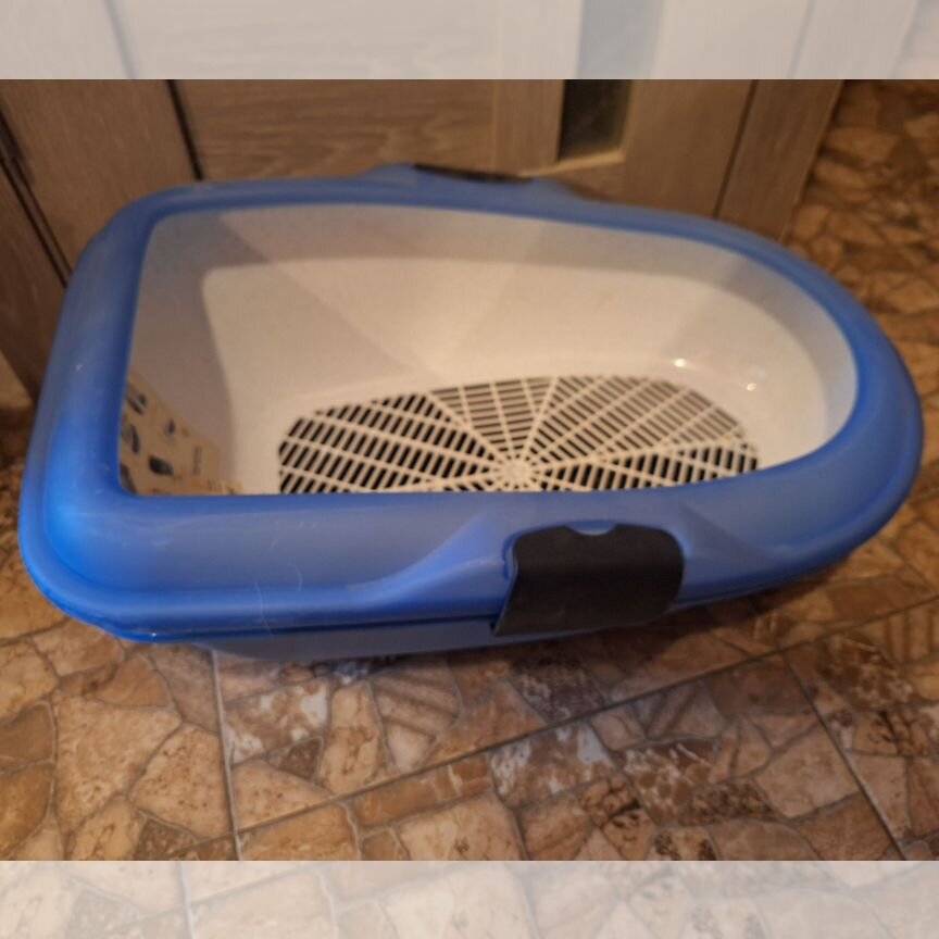 Лоток для кошек и переноски