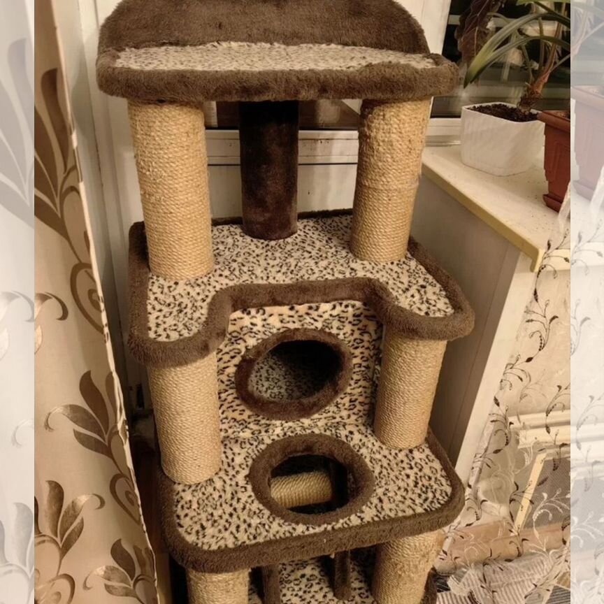 Кошкин домик с когтеточкой