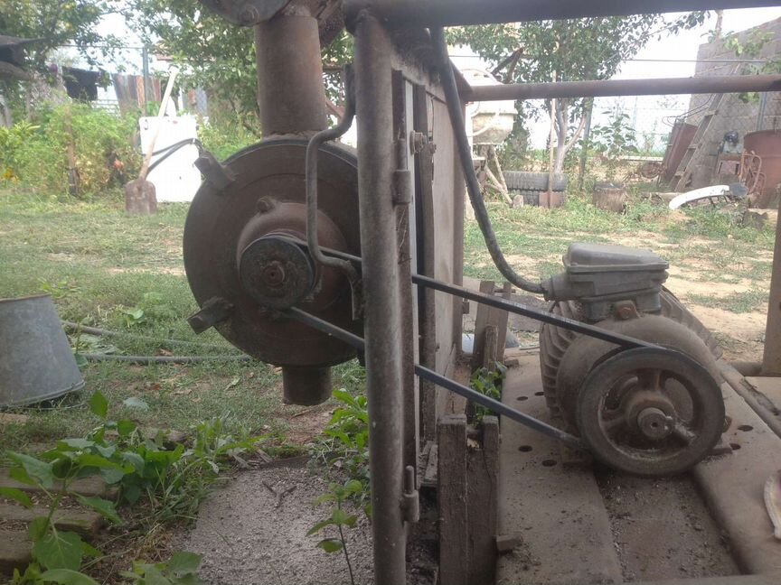 Зернодробилка бу