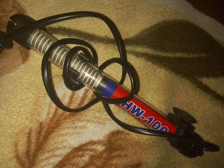 Аквариумный подогреватель