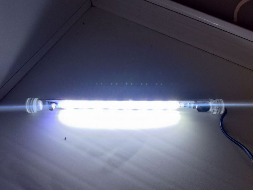 Лампа для аквариума