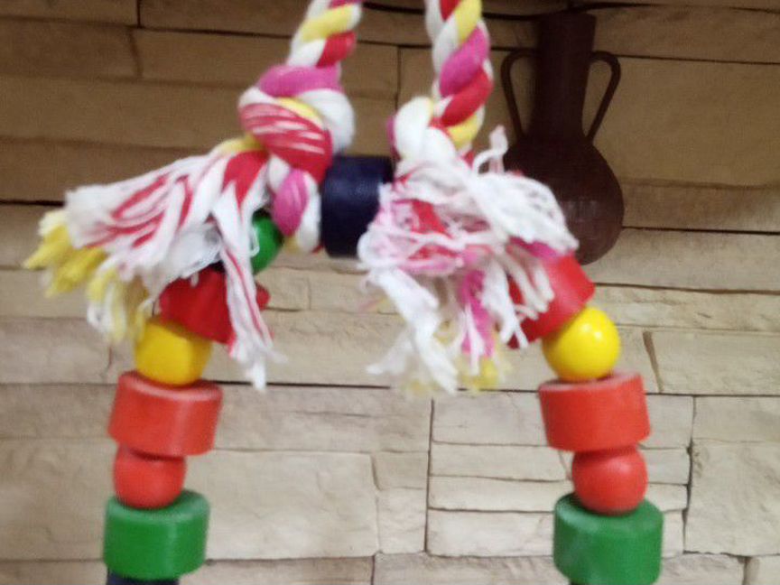 Качелька для попугая