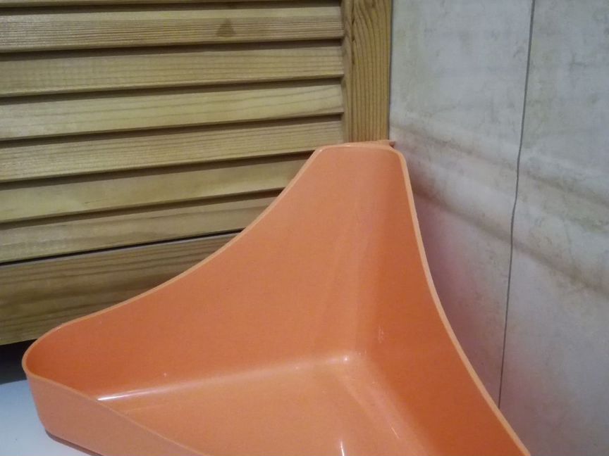 Угловой лоток / туалет для грызунов