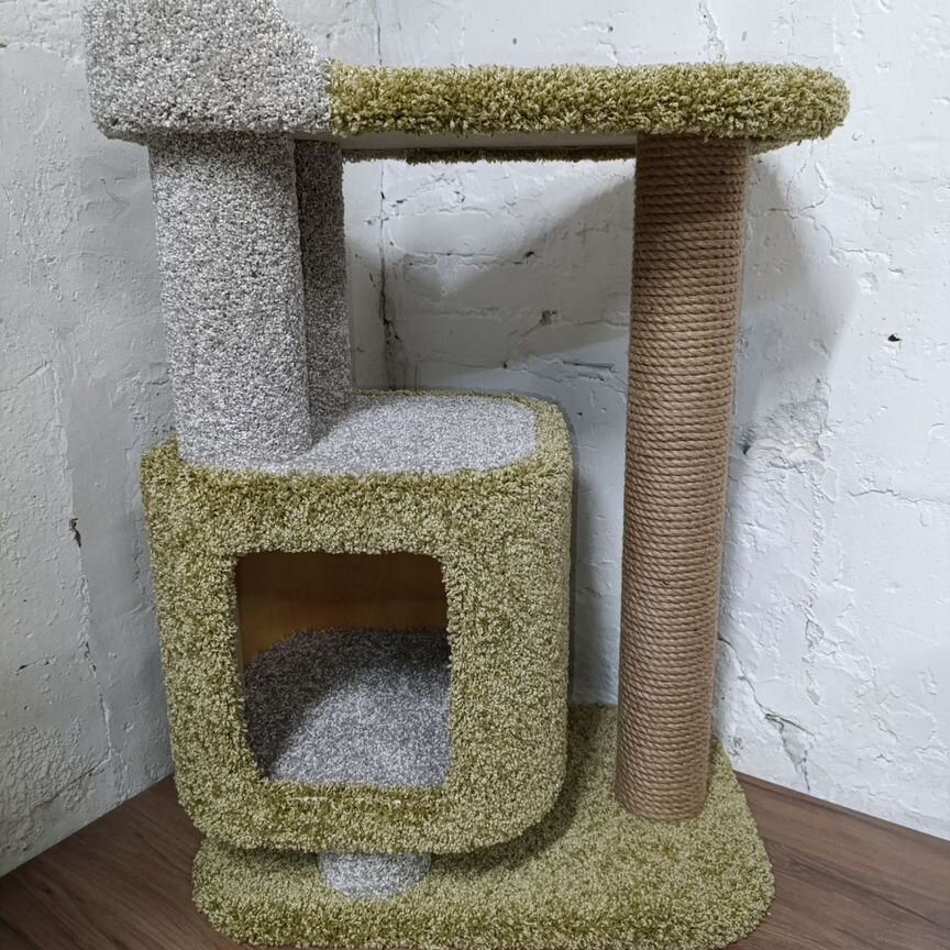 Когтеточка с домиком для кошек