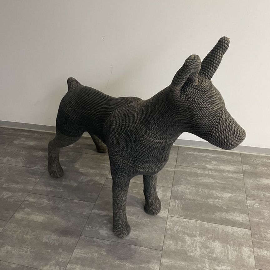 Интерьерная когтеточка