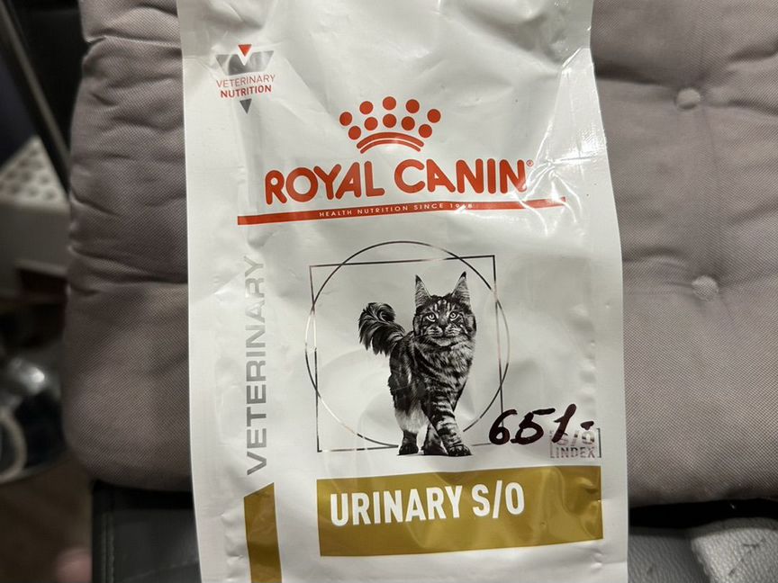 Корм poyal Canin уринари urinary и farmina