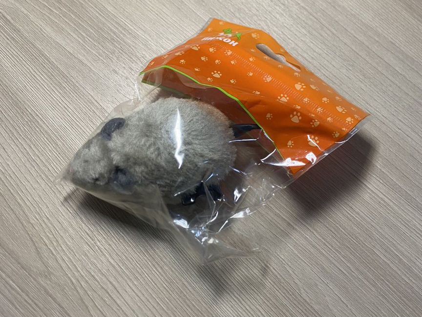 Товары для кошек