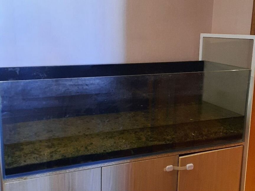 Аквариум с тумбой