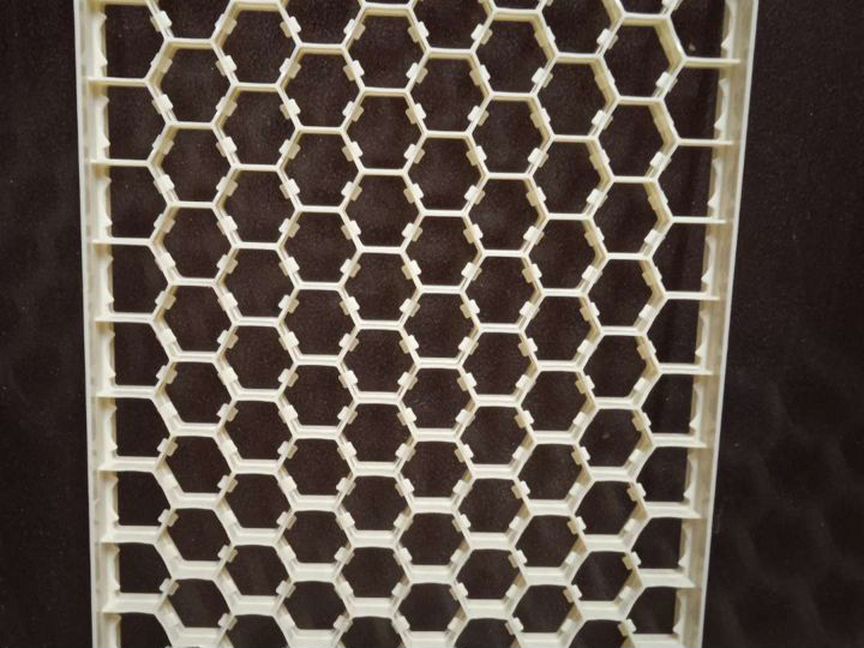 Предварительные инкубационные пластиковые лотки