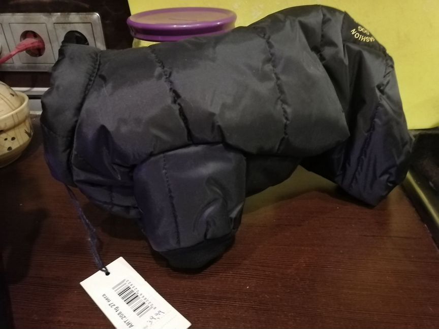 Комбинезон для маленькой собаки