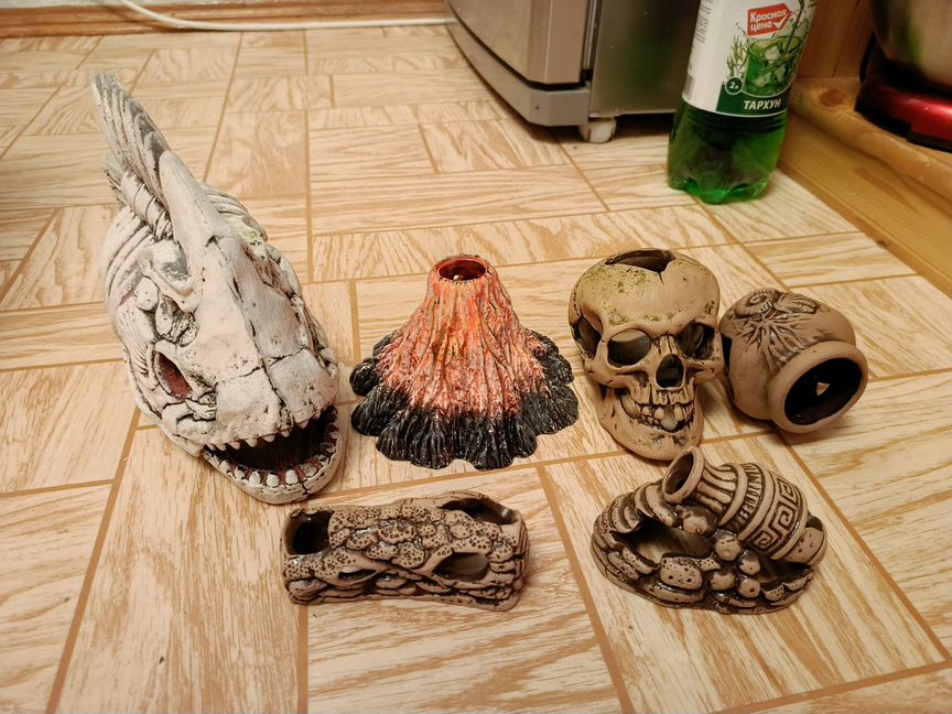 Украшения для аквариума