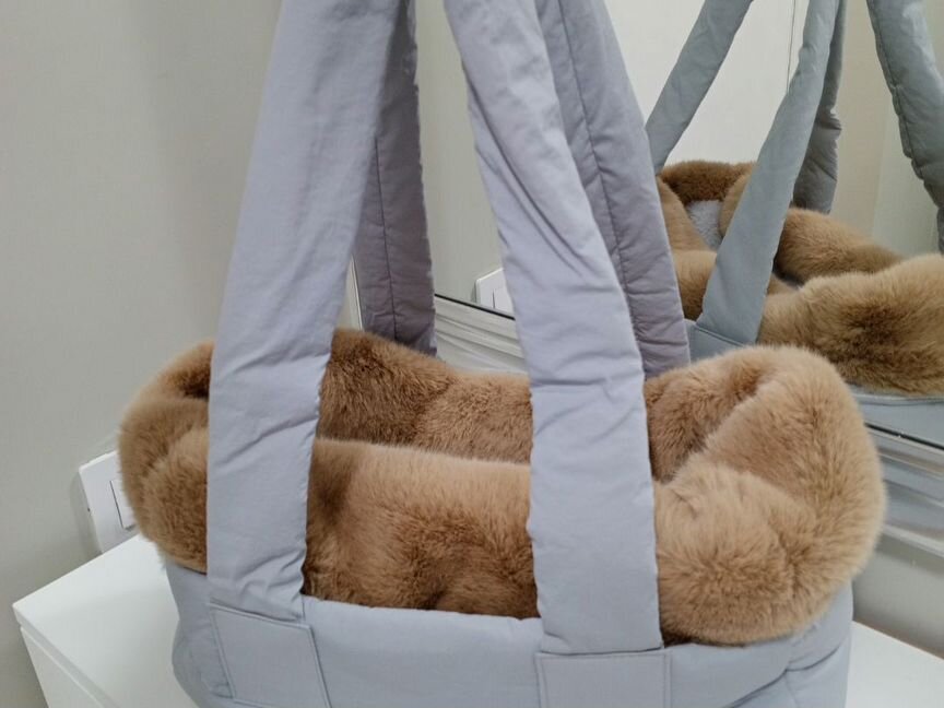 Зимняя переноска для мелких пород собак