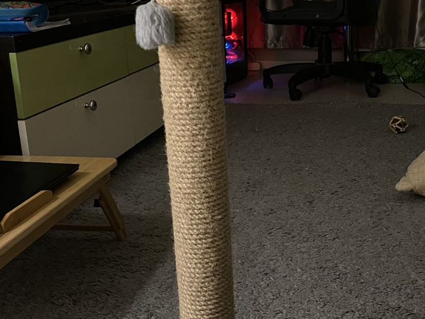 Продам когтеточку 79 см в отличном состоянии