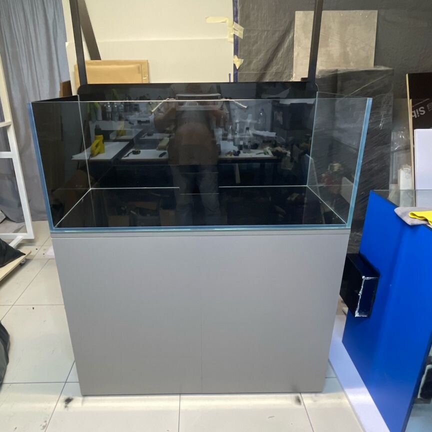 Аквариумы и системы от 300 литров