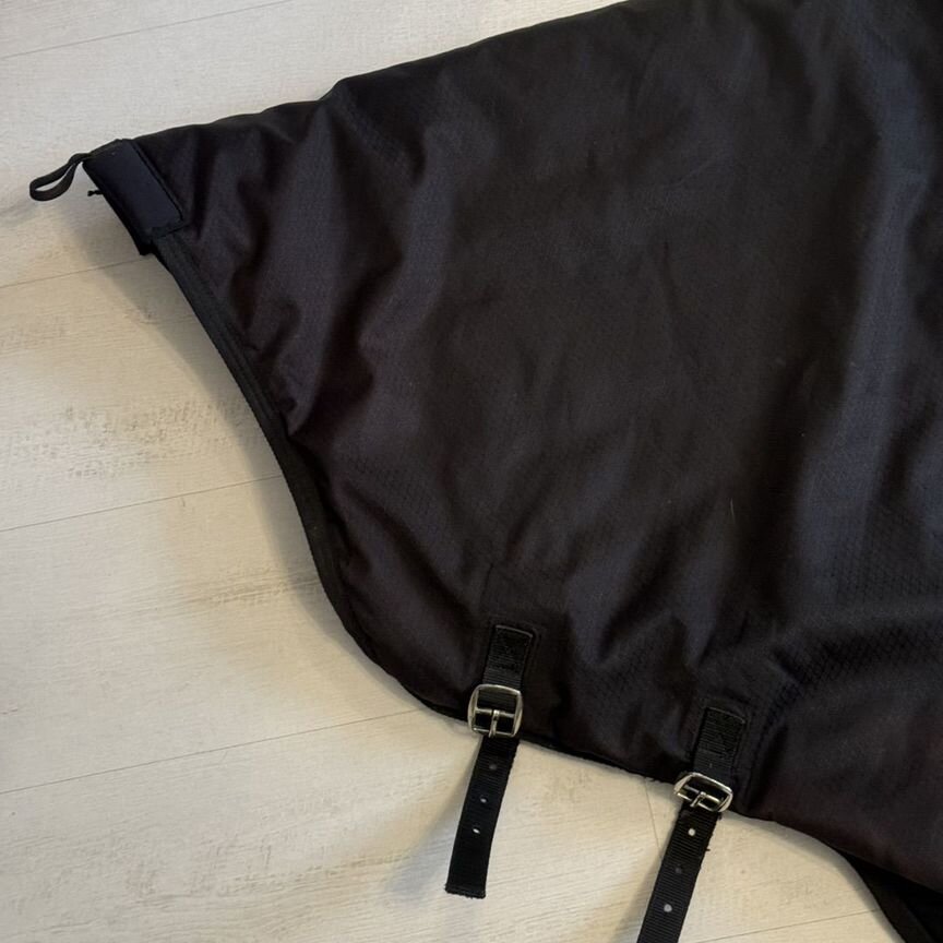 Капор для лошади зимний