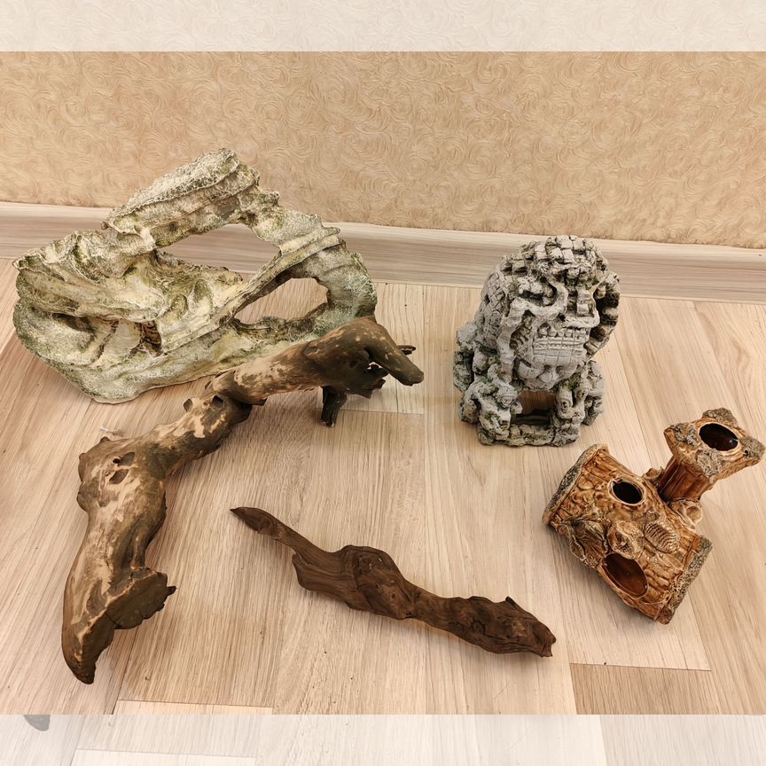 Гроты и коряга для аквариума