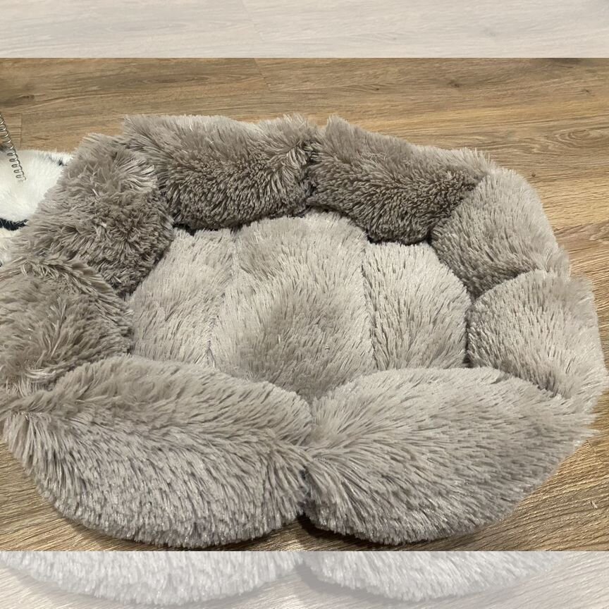 Лежанка для кошек