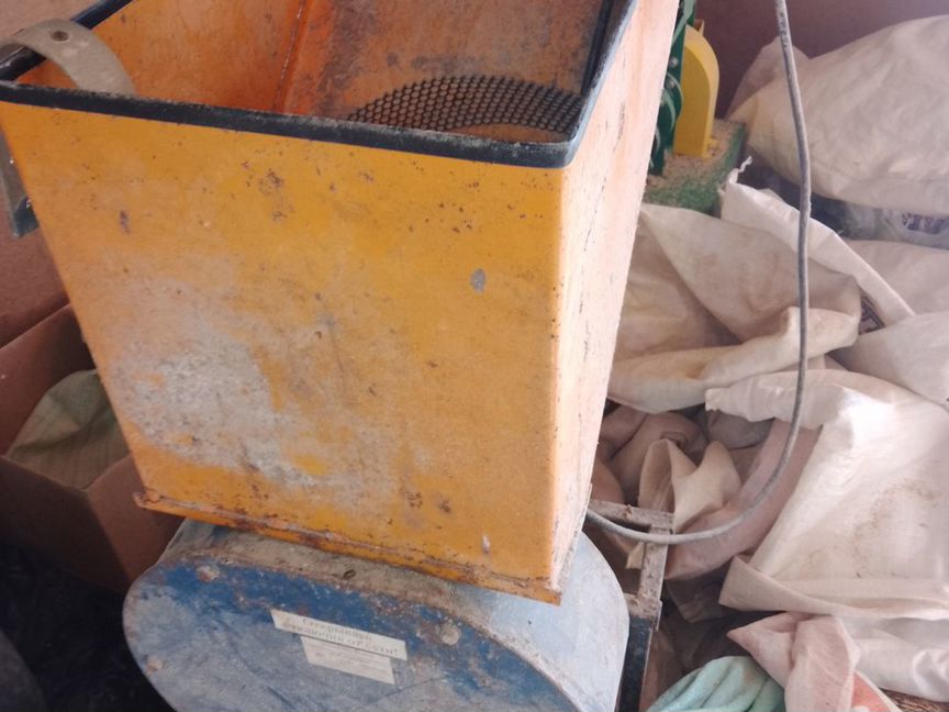 Зернодробилка кубанец 400