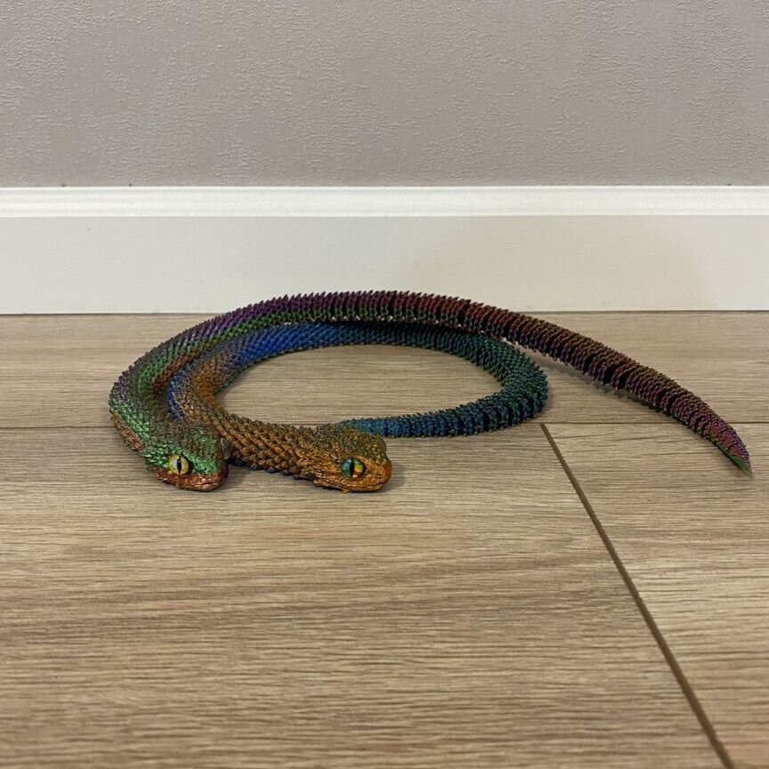 Змея подвижная