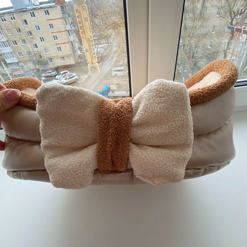 Лежанка для собак и кошек