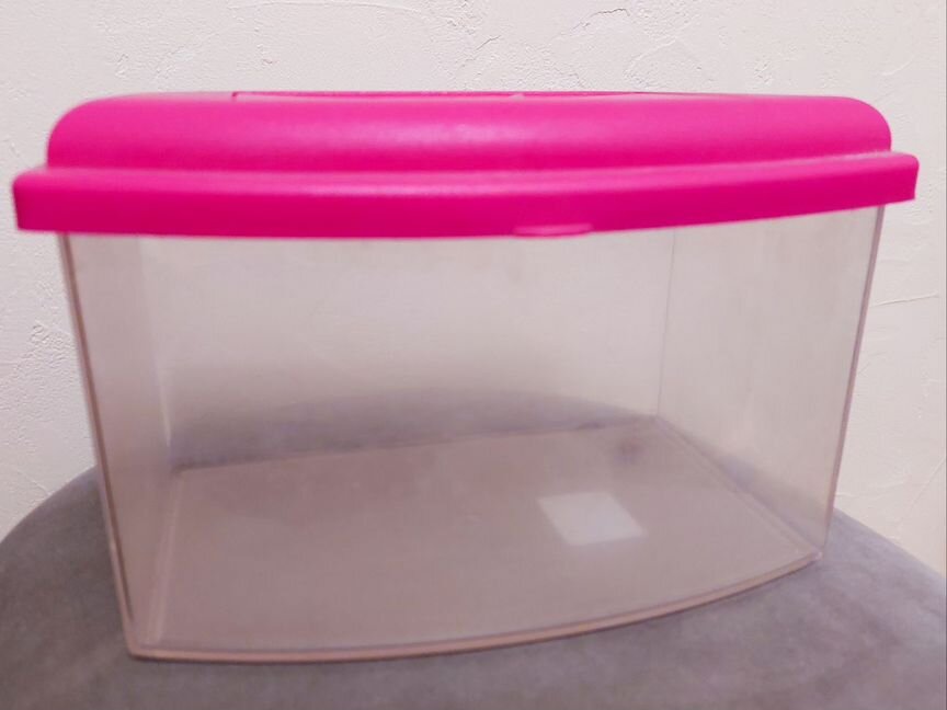 Аквариум маленький пластиковый