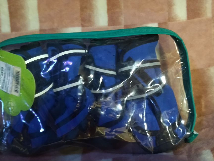 Обувь для собак