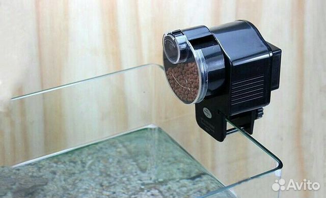 Автоматическая кормушка в аквариум купить в Зеленограде | Животные и ...