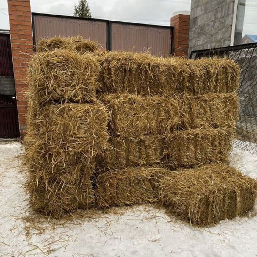 Солома в брикетах