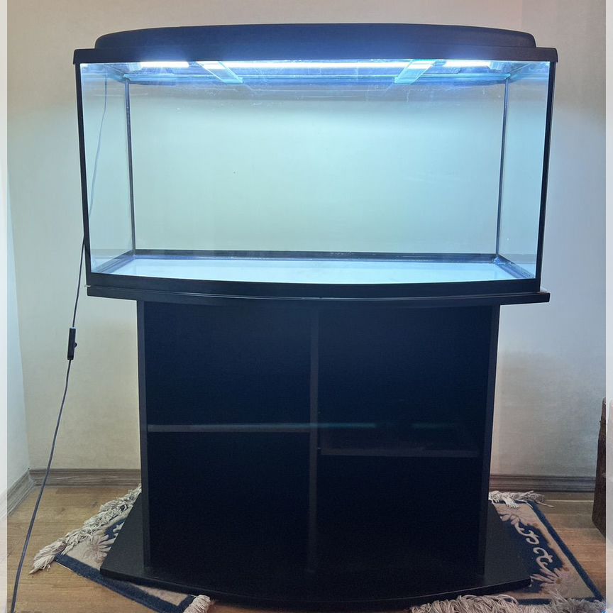 Аквариум с тумбой 200 л