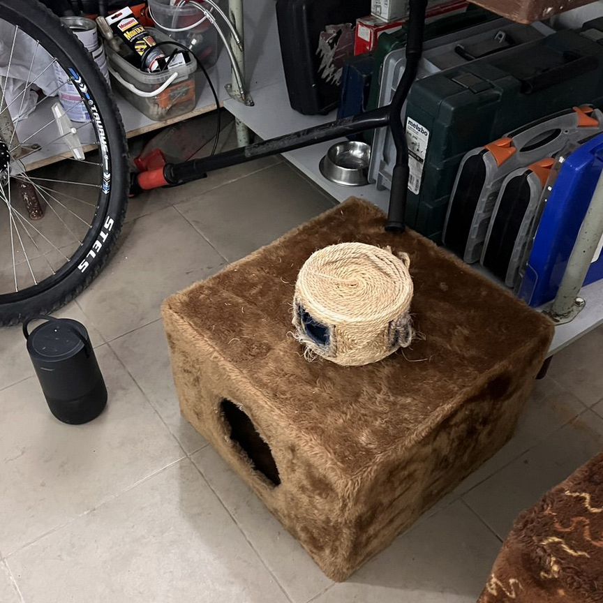 Домик для кошки бу